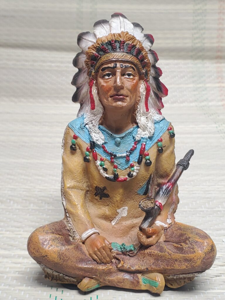 Indio sentado pequeño - Botanica la milagrosa